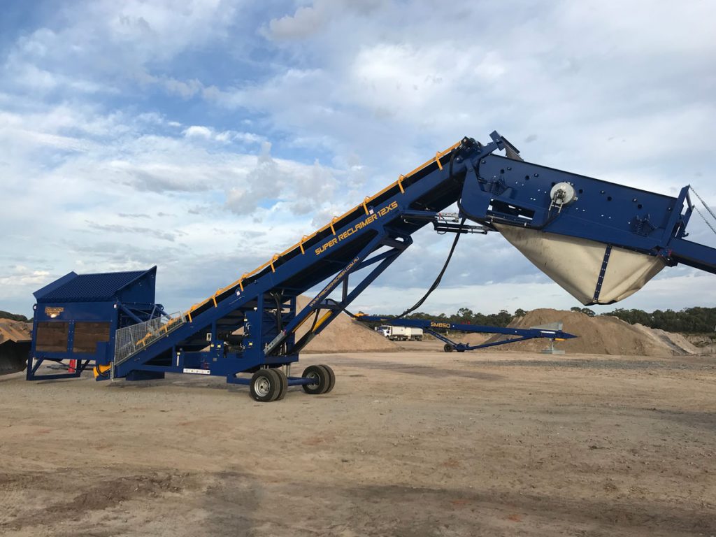 Super Reclaimer 12x5 Mobile Screen for Sale - Precisionscreen Screening ...